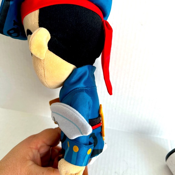 Disney | Toys | Disney Park Captain Jake Plush Doll Jake And The ...